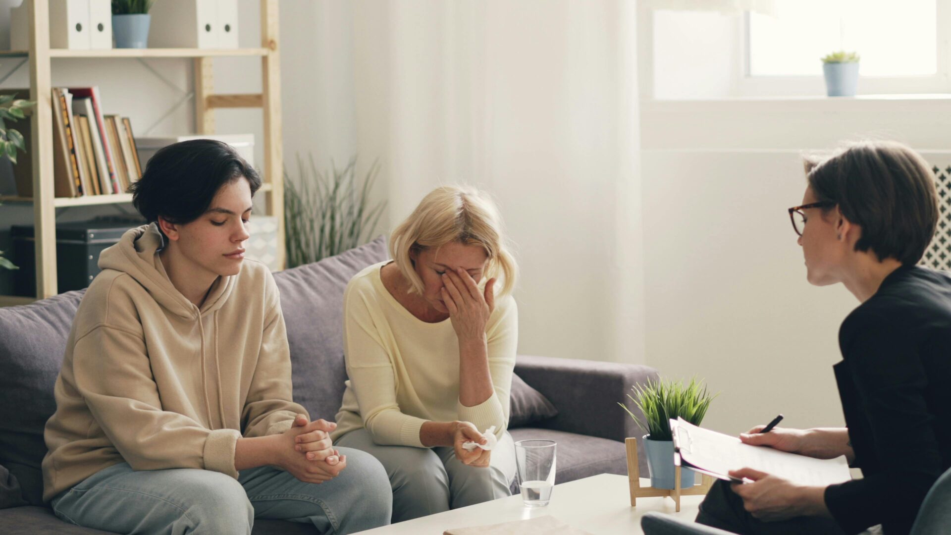 Taking the First Step: Finding a Therapist in the Modern Age | Our Lives